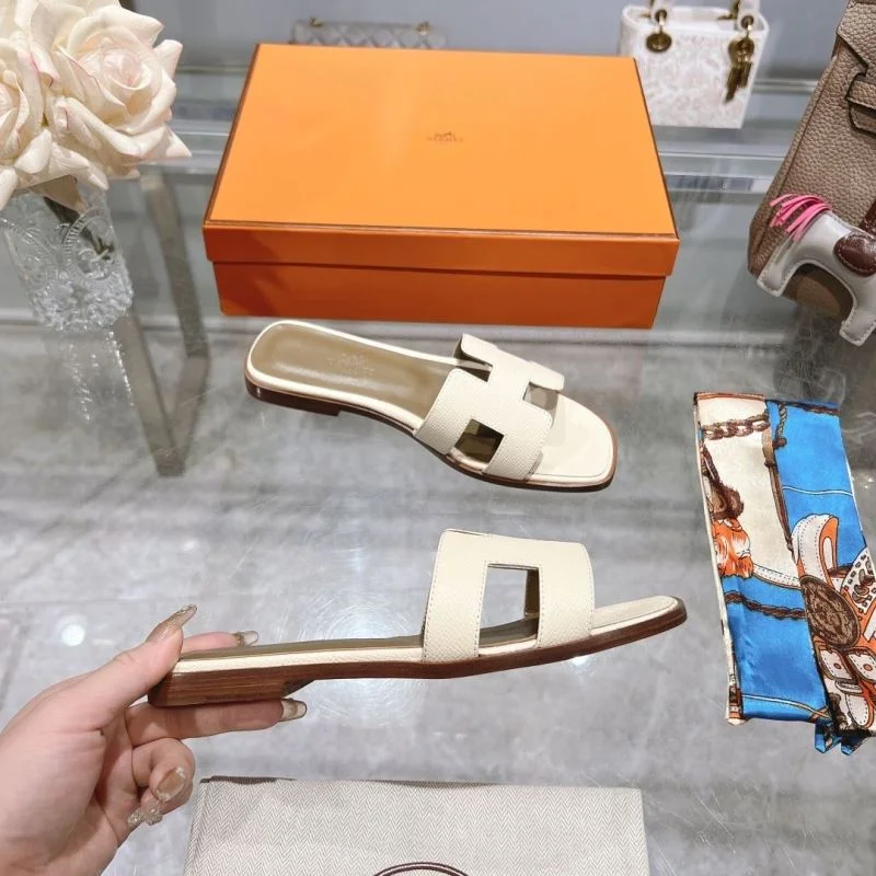 Bargain Hermes Slippers