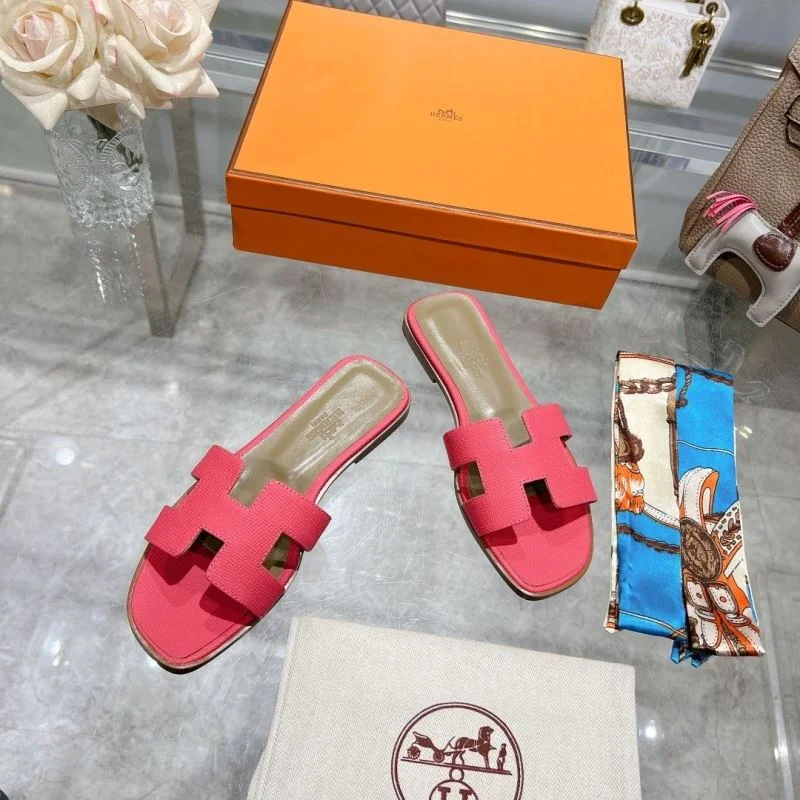 Accurate model Hermes Slippers