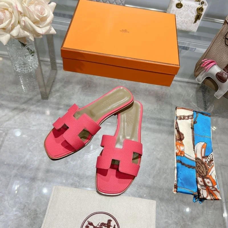 Accurate model Hermes Slippers