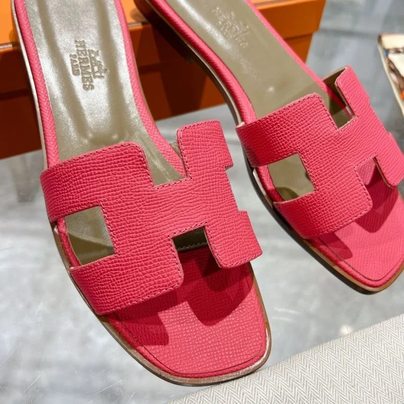 Accurate model Hermes Slippers