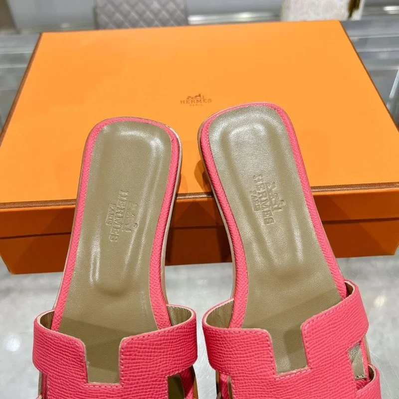 Accurate model Hermes Slippers