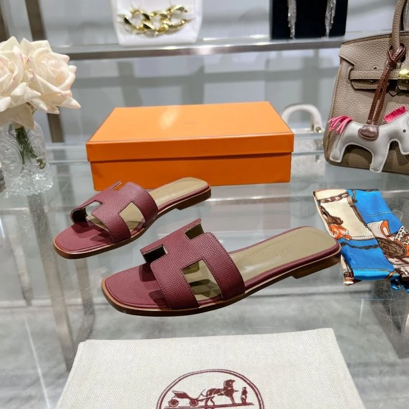 Value-priced Hermes Slippers