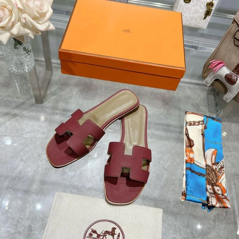 Value-priced Hermes Slippers