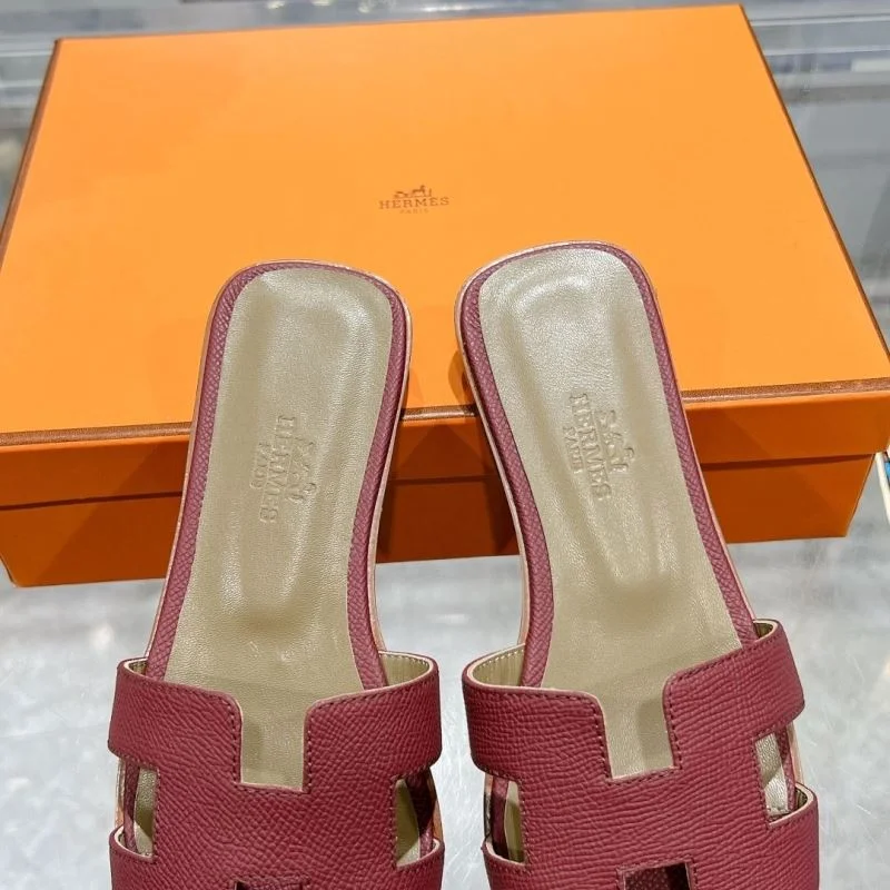 Value-priced Hermes Slippers