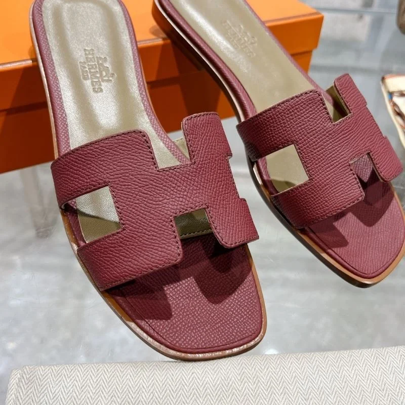 Value-priced Hermes Slippers