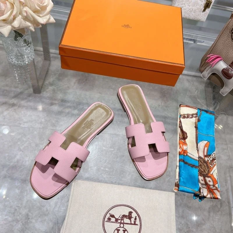 Accurate model Hermes Slippers