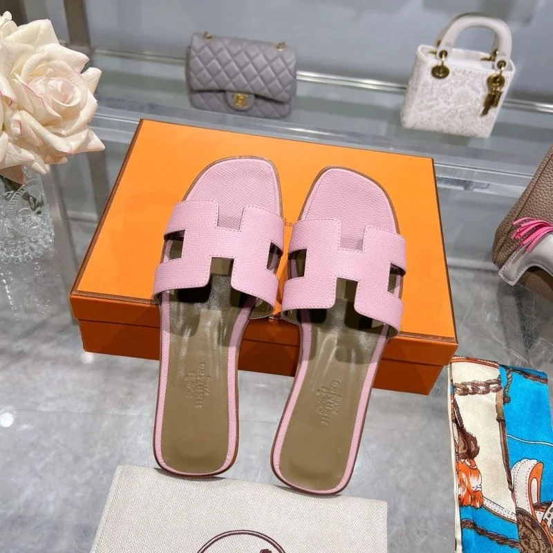 Accurate model Hermes Slippers
