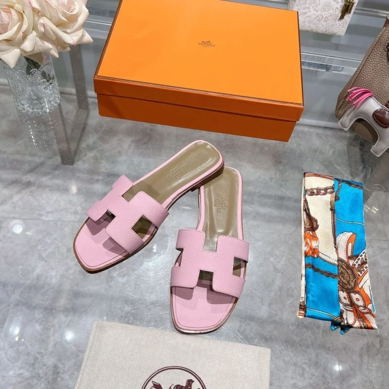 Accurate model Hermes Slippers