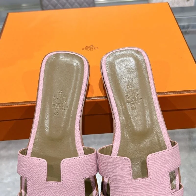 Accurate model Hermes Slippers