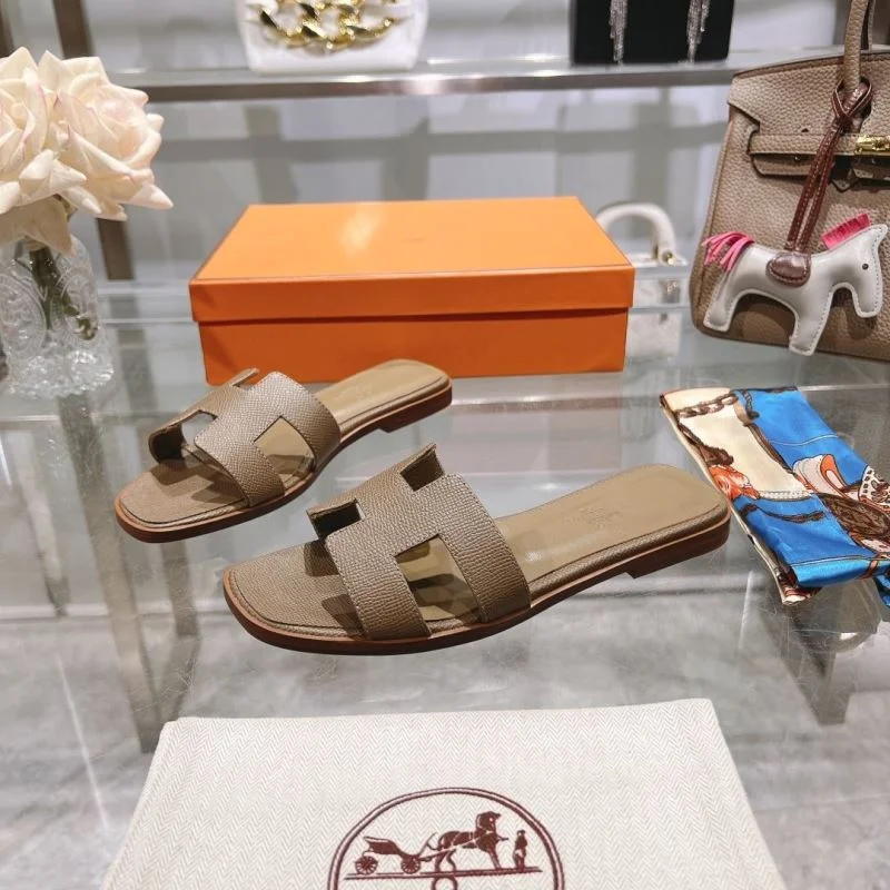 Reasonably priced Hermes Slippers