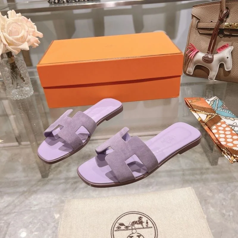 Accurate model Hermes Slippers