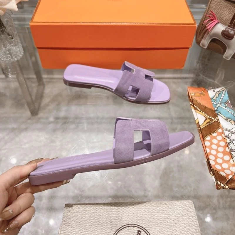 Accurate model Hermes Slippers