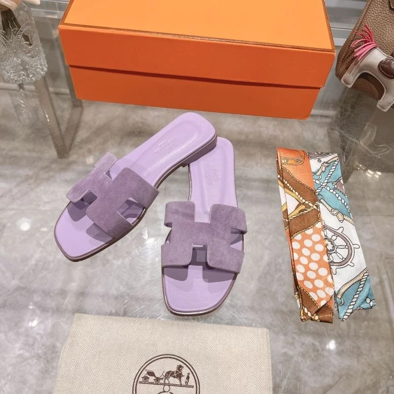 Accurate model Hermes Slippers