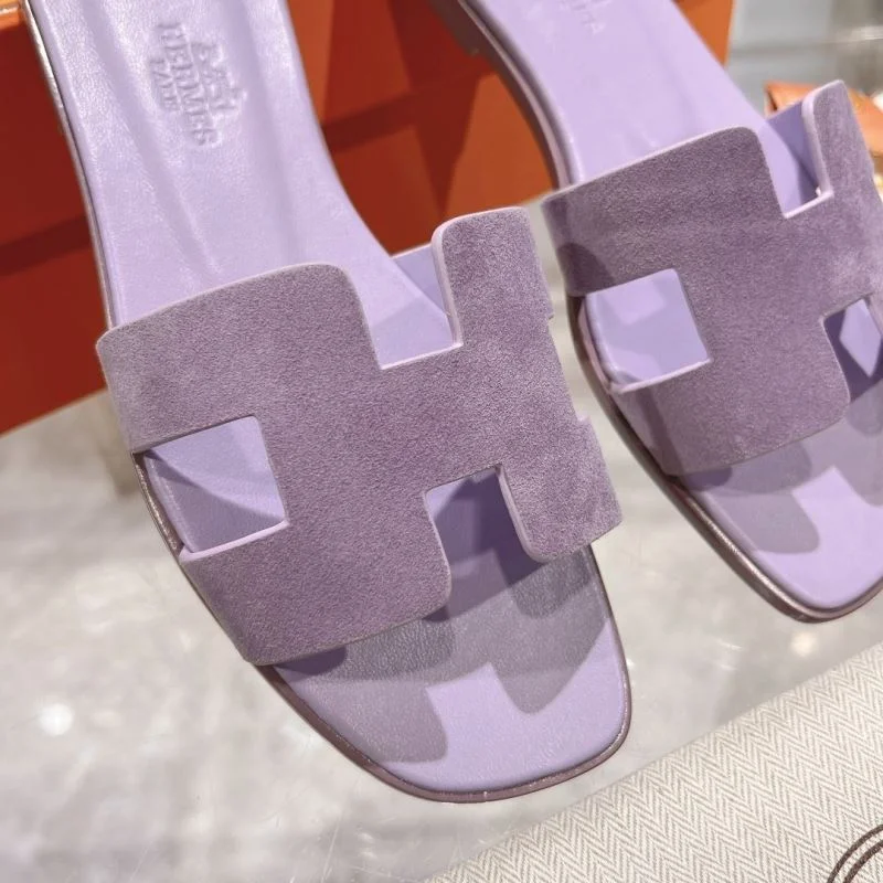 Accurate model Hermes Slippers