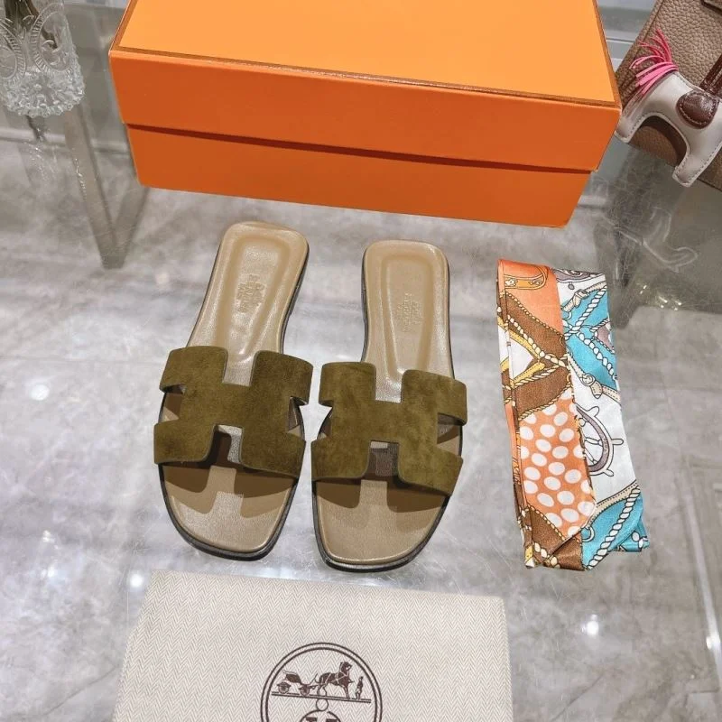 Hermes Slippers