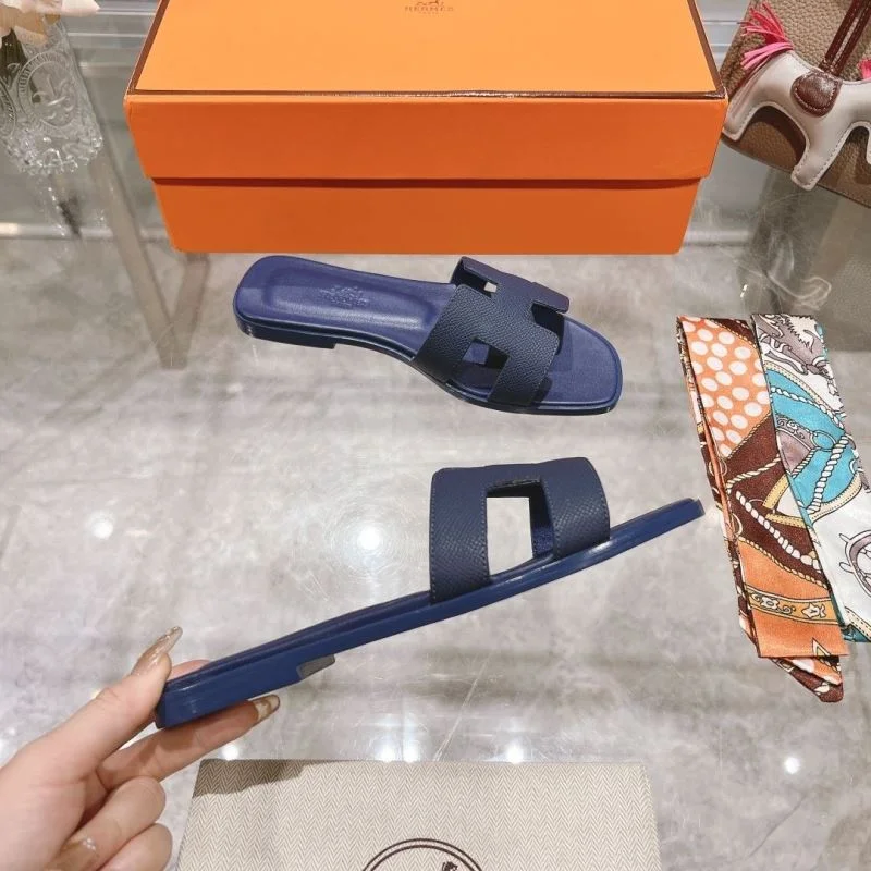 Inexpensive Hermes Slippers