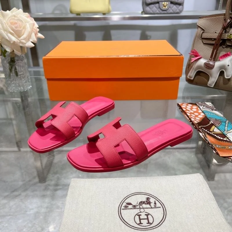 Value-priced Hermes Slippers