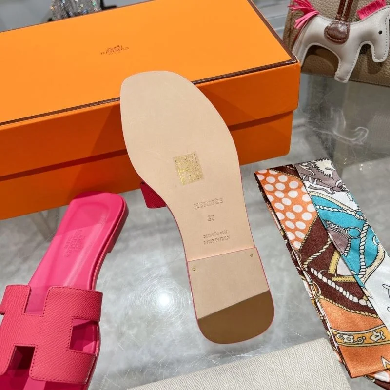 Value-priced Hermes Slippers