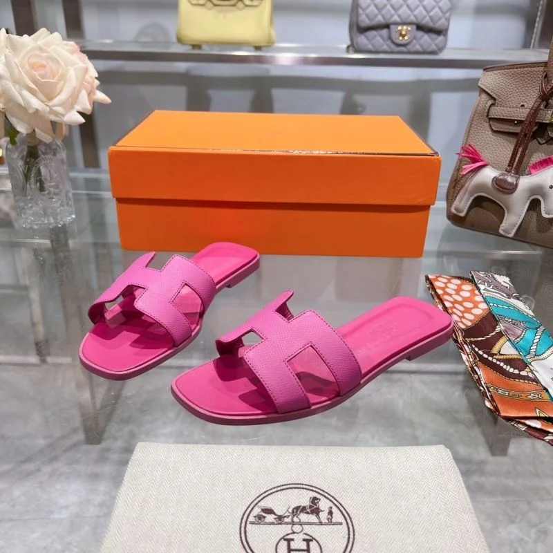 Accurate model Hermes Slippers