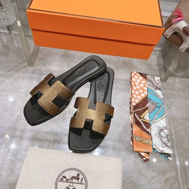 Value-priced Hermes Slippers