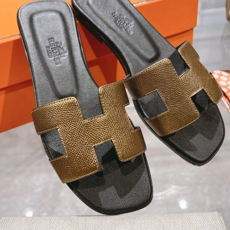 Value-priced Hermes Slippers