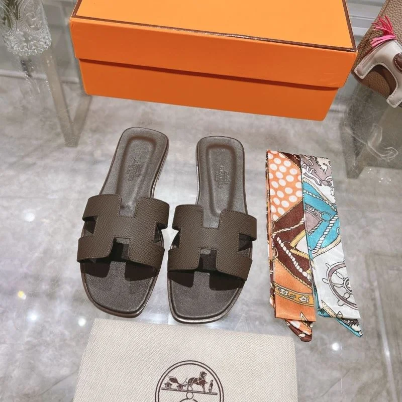 Hermes Slippers