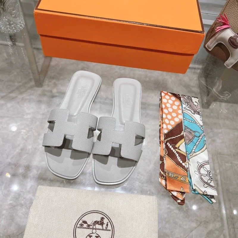 Hermes Slippers