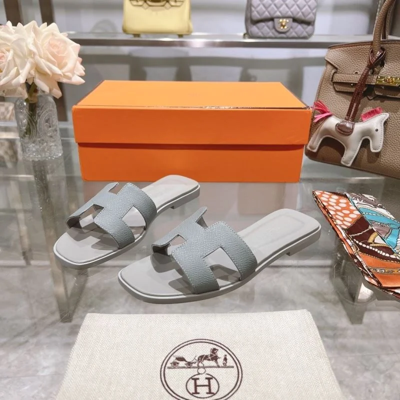 Inexpensive Hermes Slippers