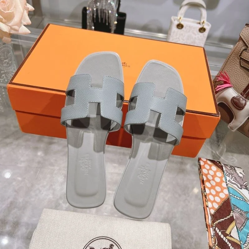 Inexpensive Hermes Slippers