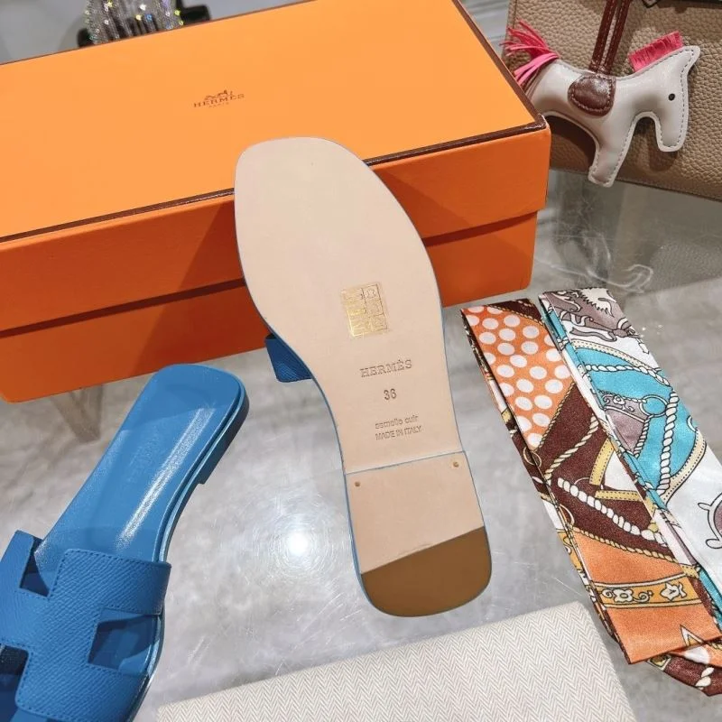 Exact replica Hermes Slippers