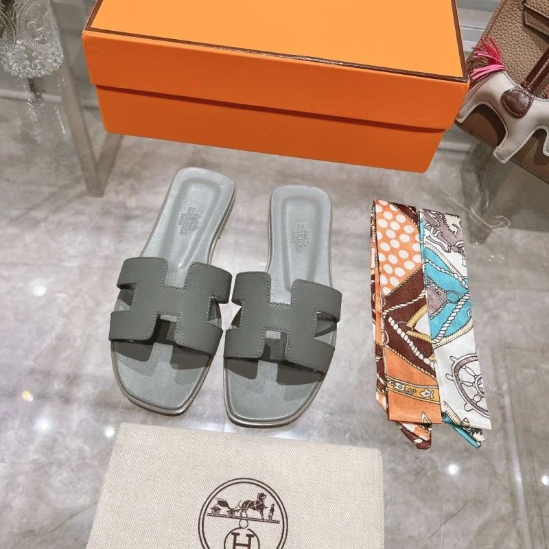 Hermes Slippers