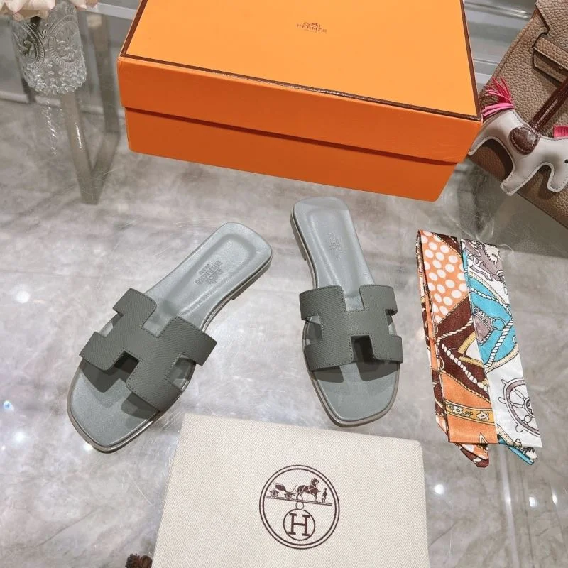 Reasonably priced Hermes Slippers