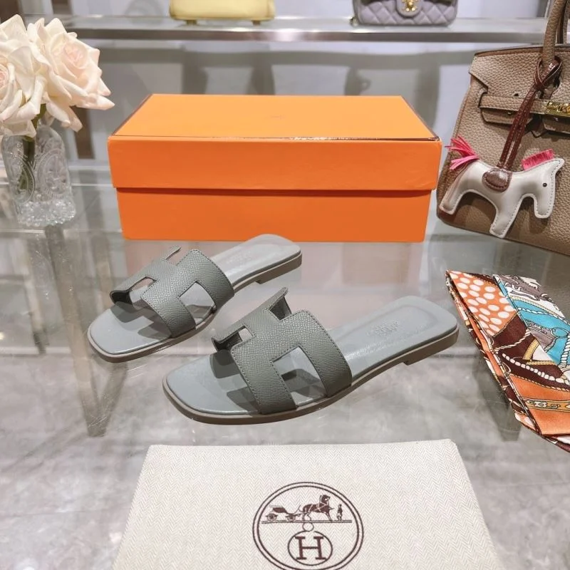 Reasonably priced Hermes Slippers