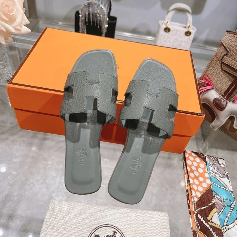 Reasonably priced Hermes Slippers