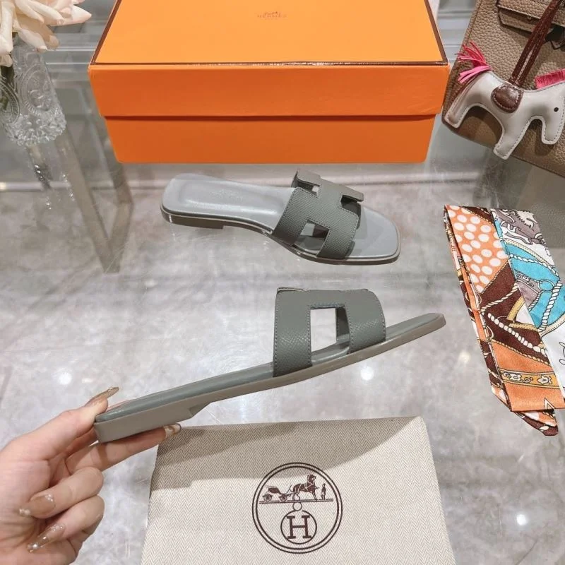 Reasonably priced Hermes Slippers