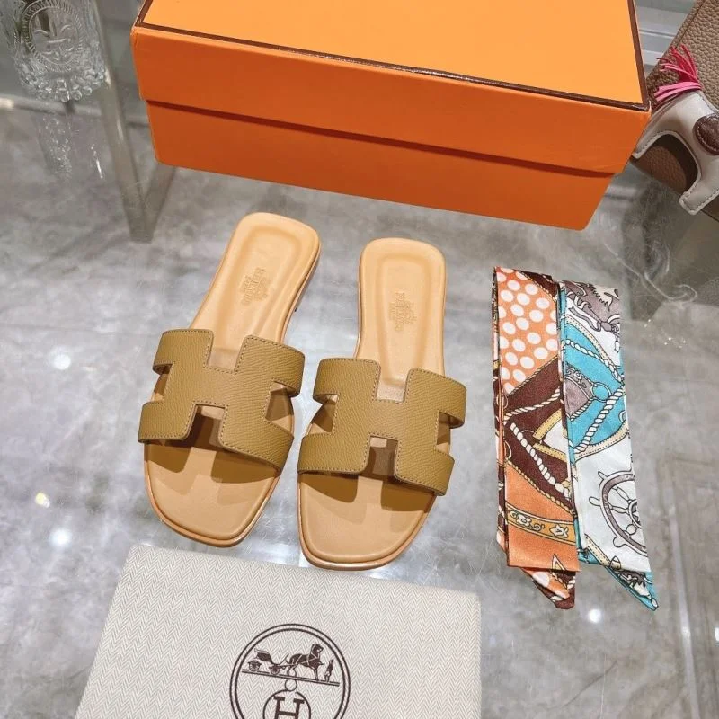 Hermes Slippers