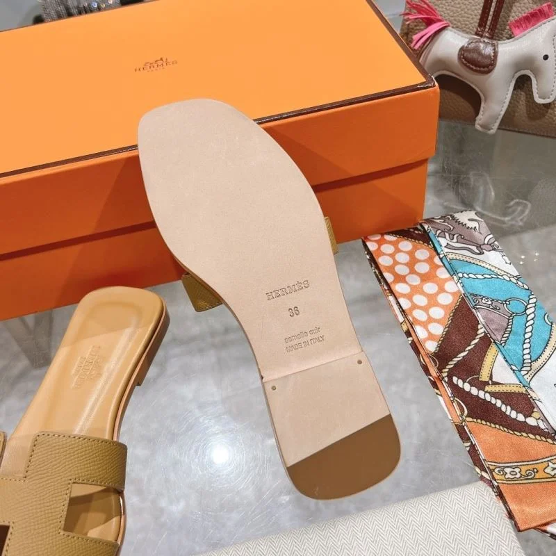 Brand-authenticated Hermes Slippers