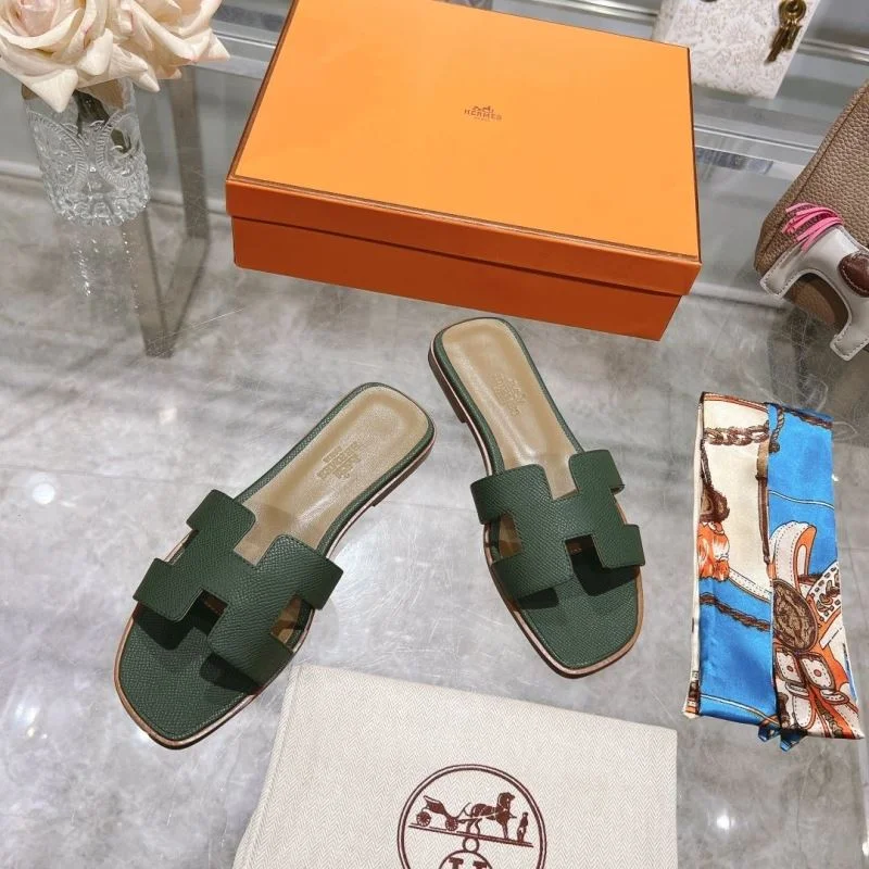 Inexpensive Hermes Slippers