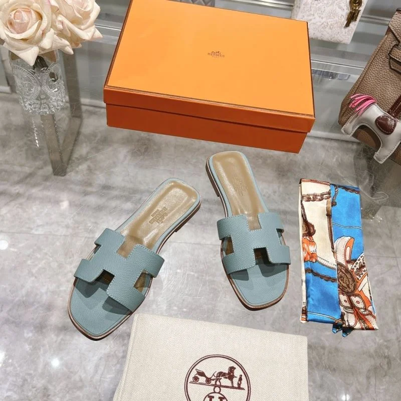 Value-priced Hermes Slippers