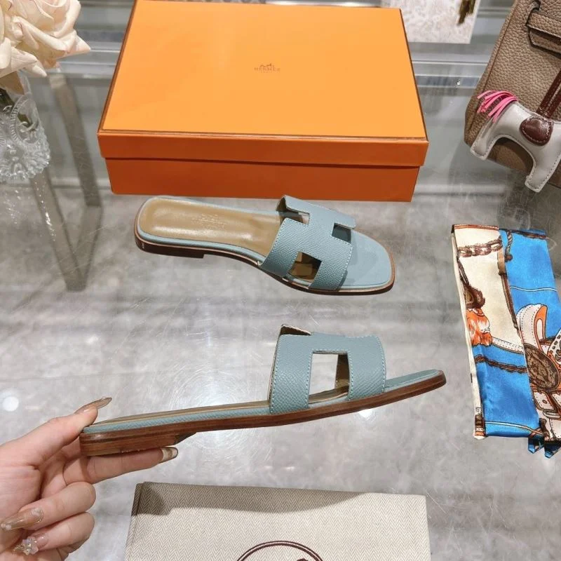 Value-priced Hermes Slippers