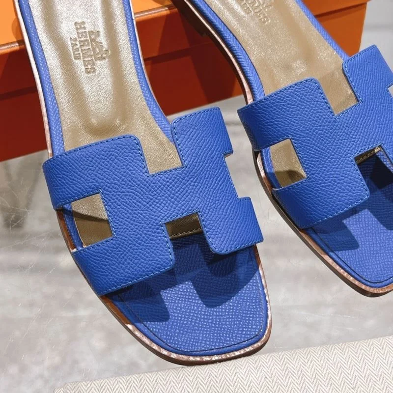 Accurate model Hermes Slippers