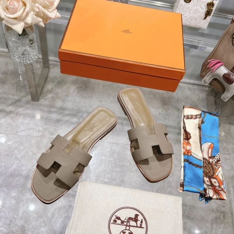 Exact replica Hermes Slippers
