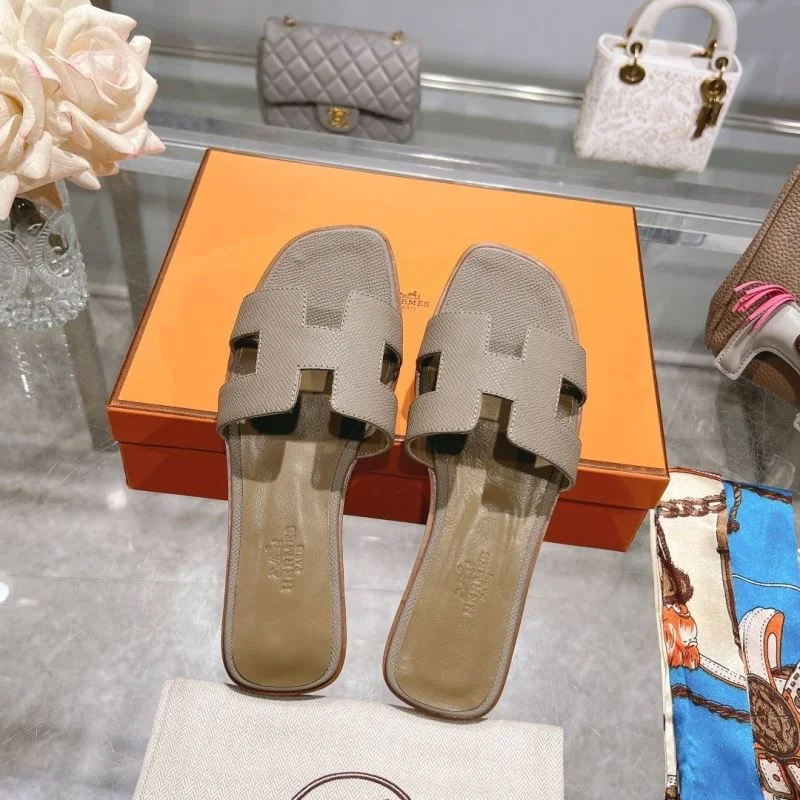 Exact replica Hermes Slippers