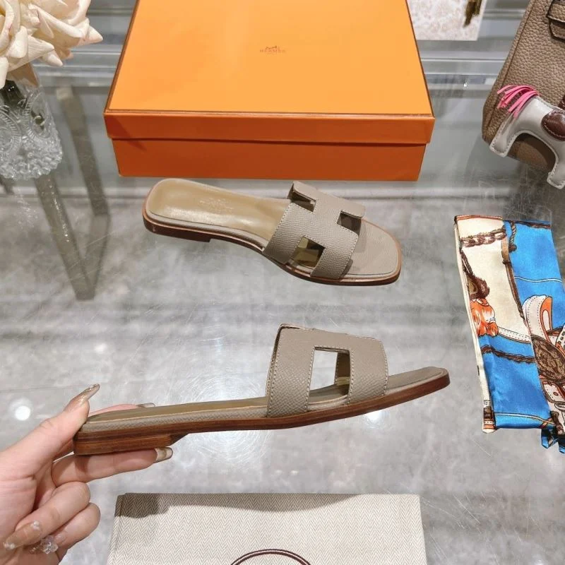 Exact replica Hermes Slippers