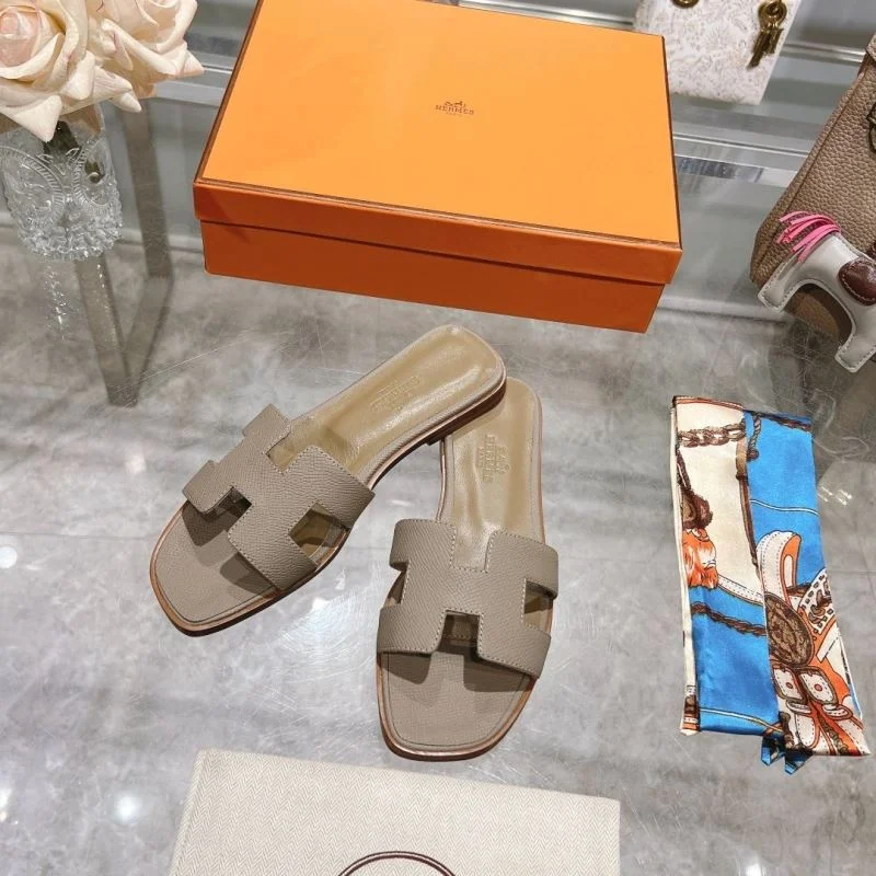 Exact replica Hermes Slippers