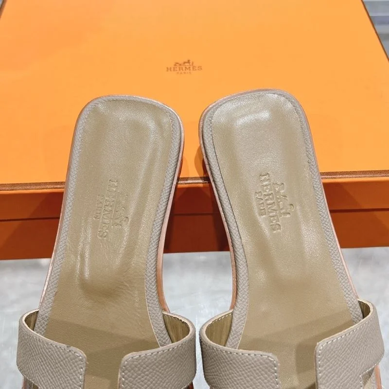 Exact replica Hermes Slippers