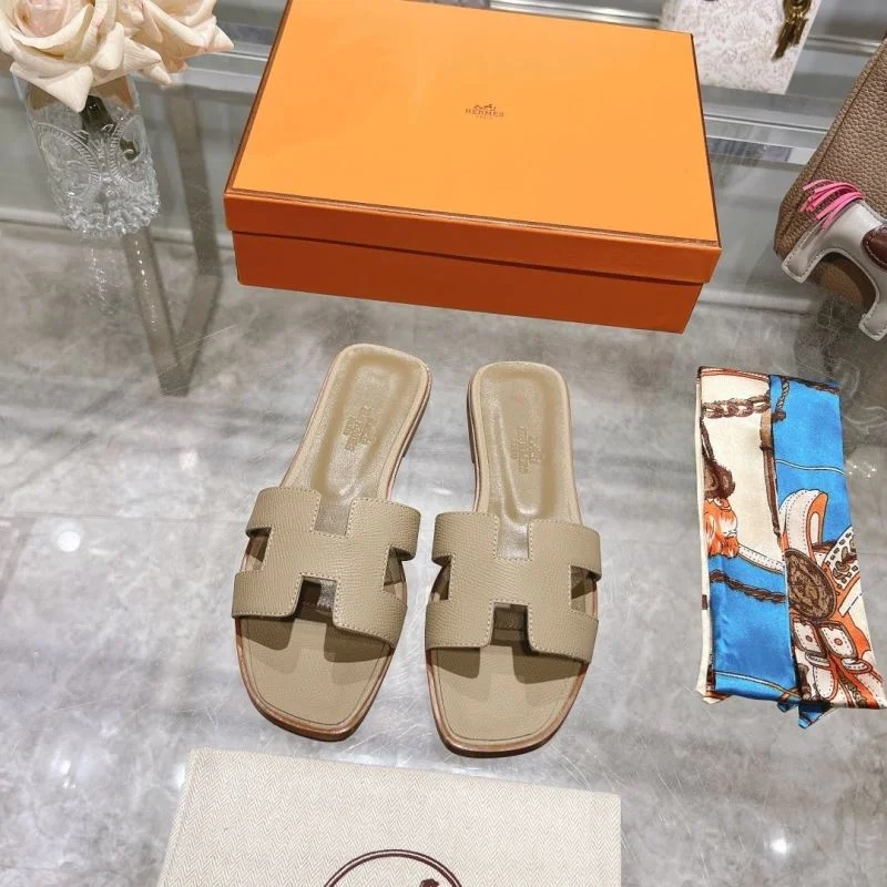 Hermes Slippers
