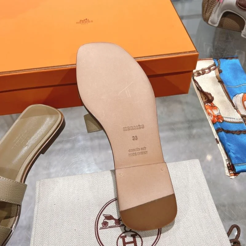 1:1 copy Hermes Slippers
