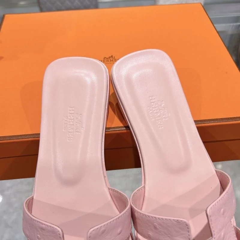 Accurate model Hermes Slippers