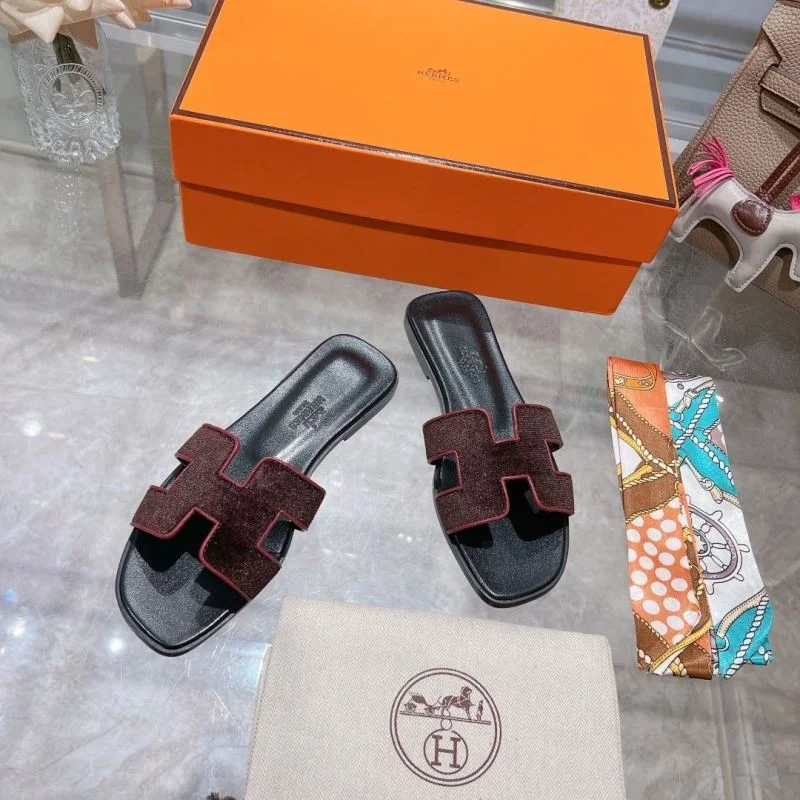 Inexpensive Hermes Slippers